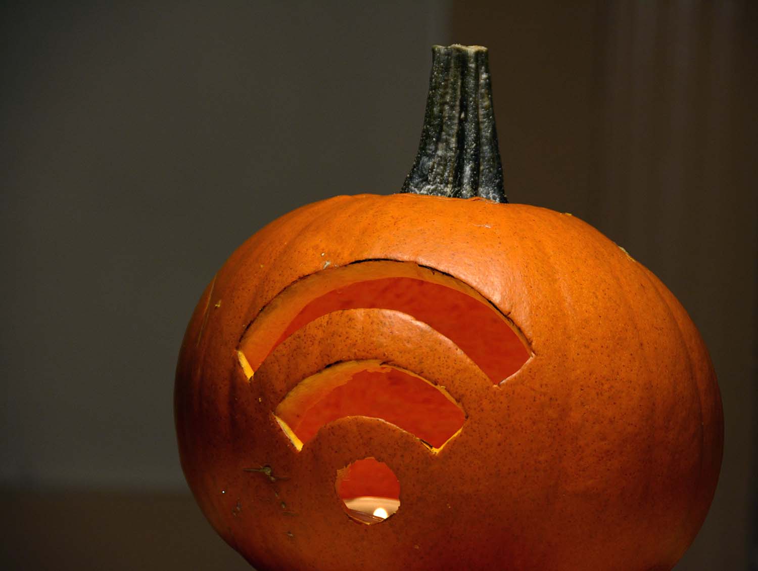 Tech-Thankful: 10 Ways Technology Empowers Our Parenting Today | McAfee ...