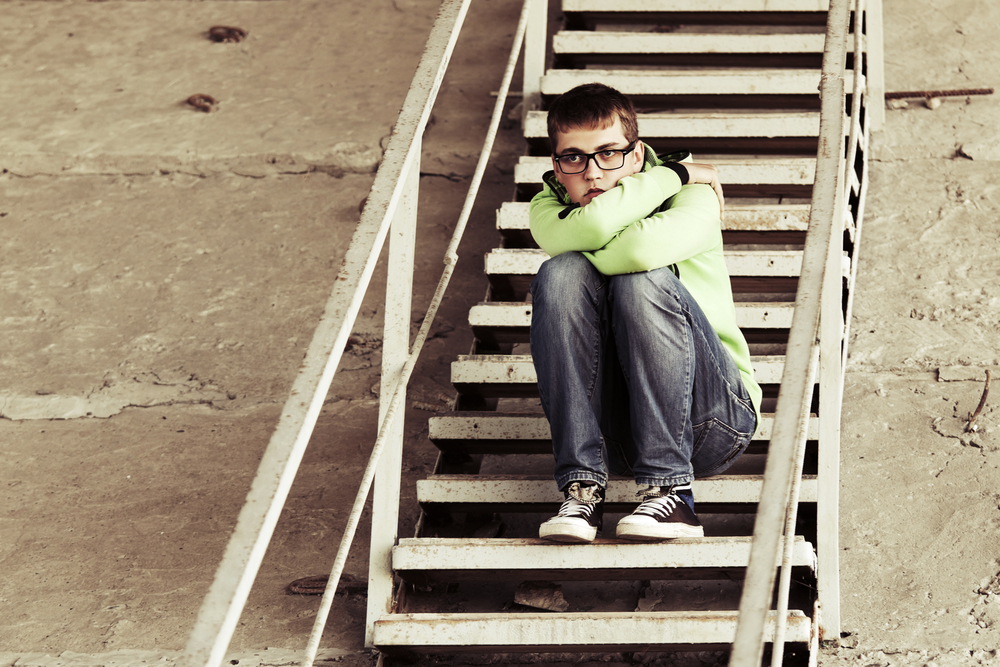 Would You Know How to Help Someone in Emotional Crisis Online? | McAfee ...
